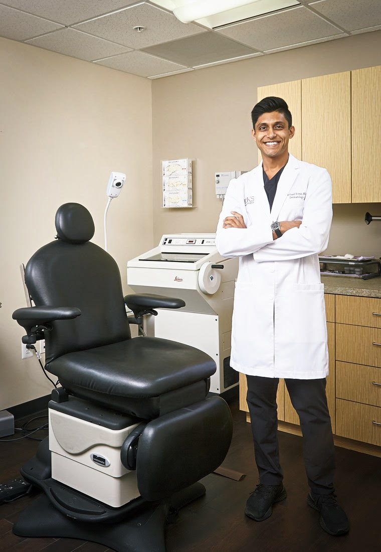 Dr Farhaad Riyaz MD FAAD FACMS FASDS - Home